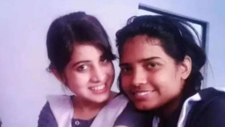 Uorfi Javed's Photos From Younger Days Surfaces Online And She Looks ...