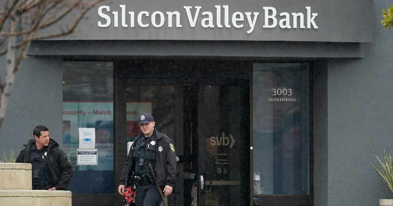 Another Lehman Brothers Moment? All You Need To Know About The Silicon Valley Bank Collapse