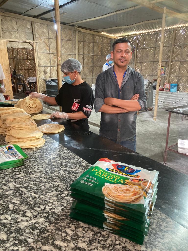 मजदूर बना सफल उद्यमी: कोरोना में गई नौकरी, शुरू किया परांठे बेचना, अब ...