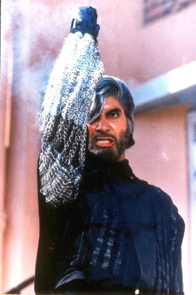 Metal 'Shahenshah' Jacket No Longer In India As Amitabh Bachchan Gives ...