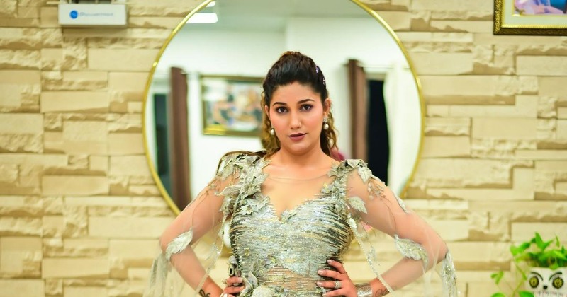Cannes 2023: Bigg Boss Fame Haryanvi Dancer Sapna Choudhary's Red ...