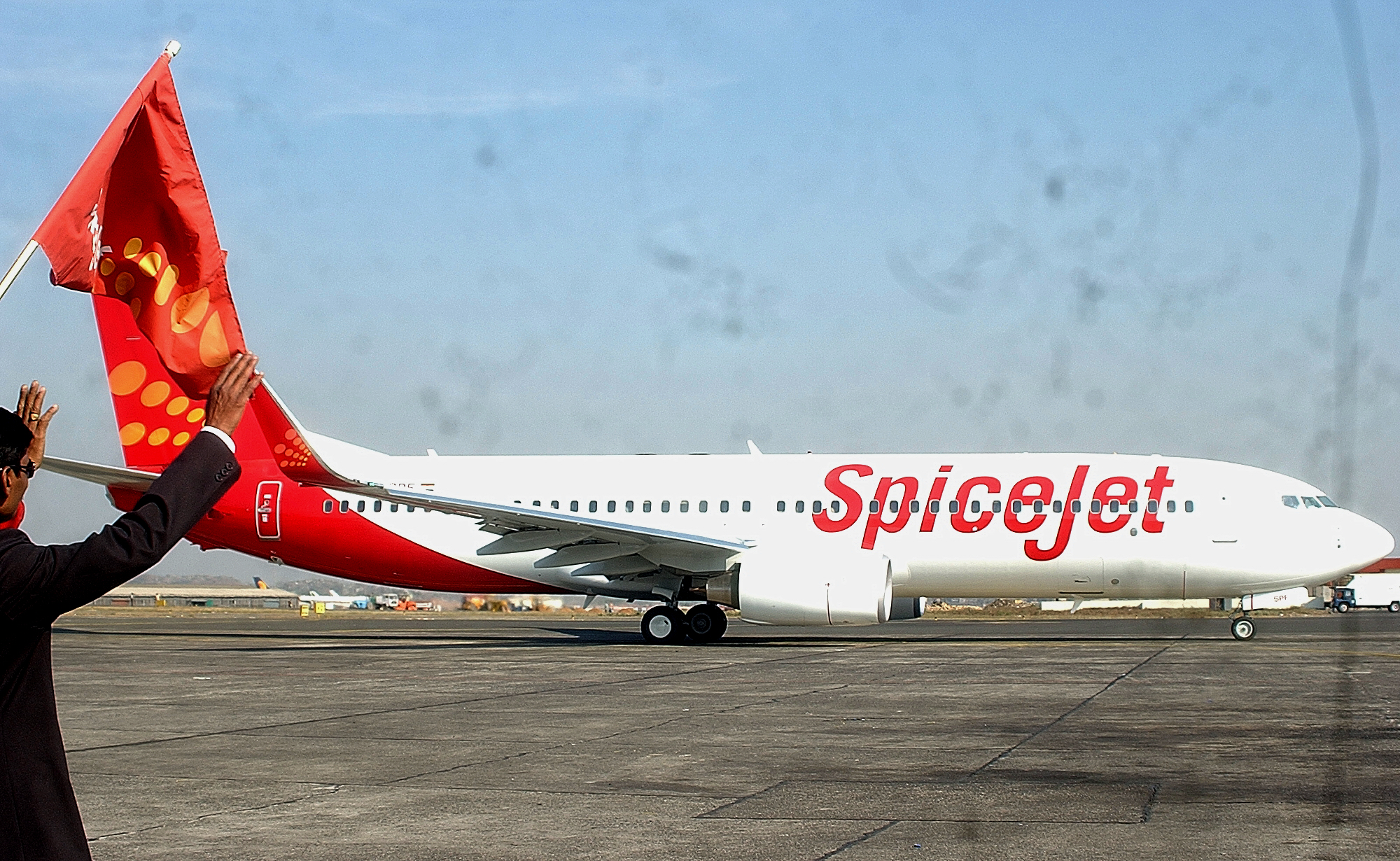 After Go First, Trouble Mounts For SpiceJet As Lessors Get Three Planes ...