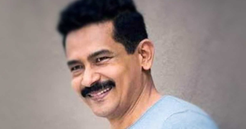 Writer, Actor And Entertainer - Atul Kulkarni Can Do No Wrong