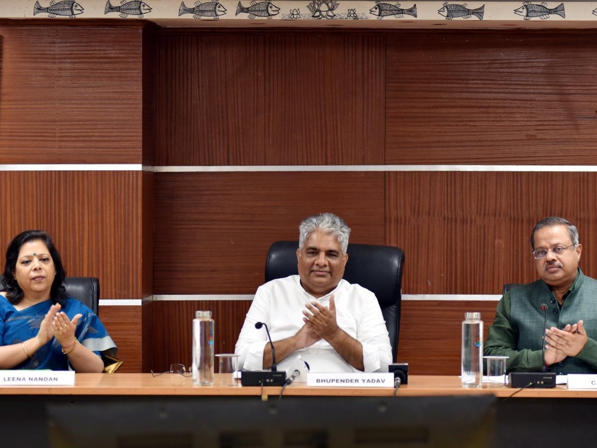 'Meri LiFE' App Launched To Encourage Youth Participation In Tackling ...