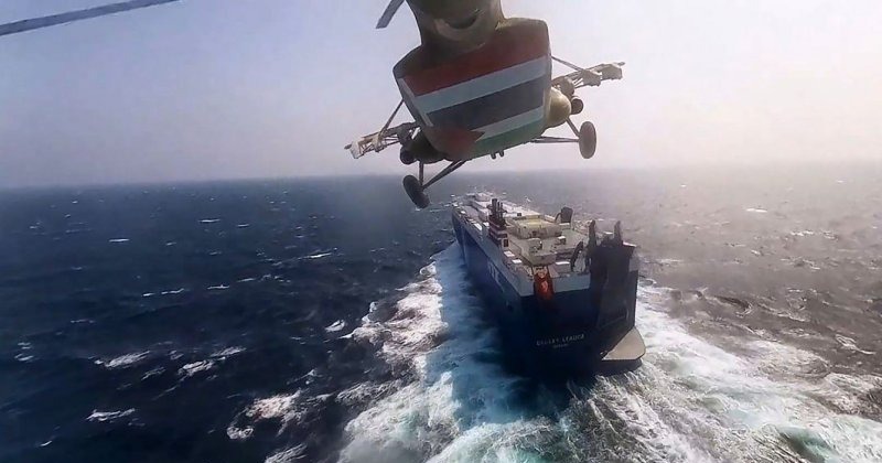 Israel Ship Hijack: जब बीच समंदर में हेलिकॉप्टर से उतरे हाईजैकर्स और ...