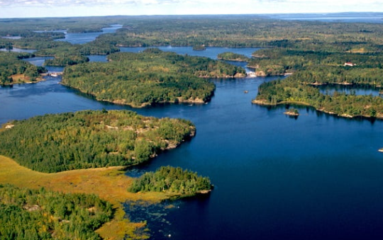 'Land Of 10,000 Lakes': Why Minnesota Should Be On Your Bucket List