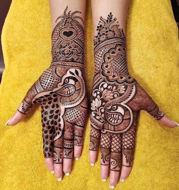 40+ Happy Karwa Chauth 2023 Images, GIFs And Trending Mehndi Design Ideas