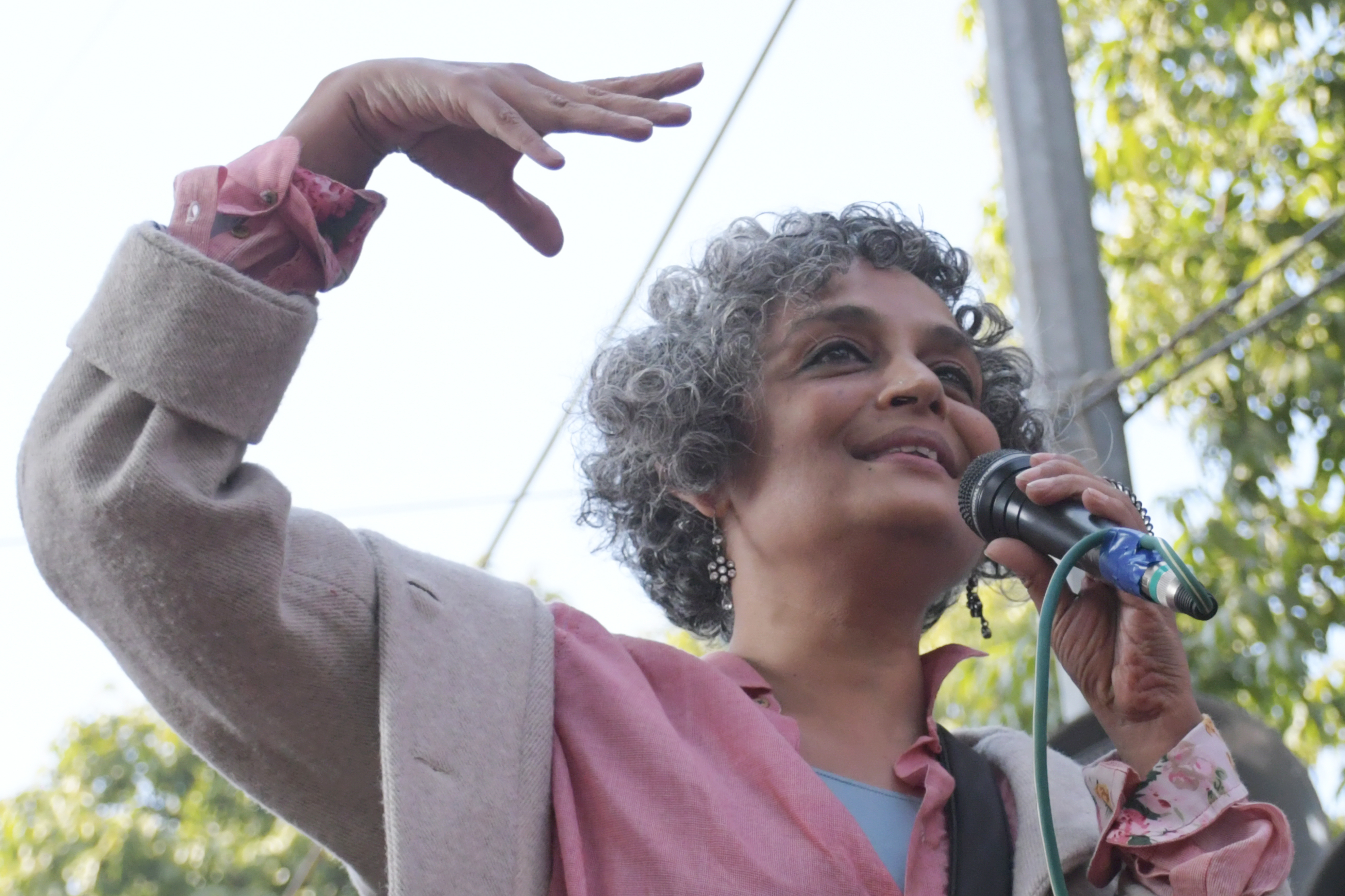 Arundhati Roy: What Is The 2010 Case For Which The Booker Prize Winner ...