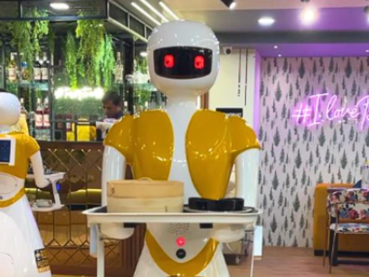 Lucknow: Restaurant With AI Waiters Stuns The Internet