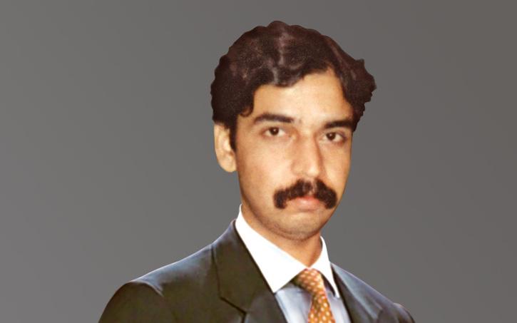 Not Just Narayana Murthy, Here's The Untold Story Of Infosys' Six Other ...