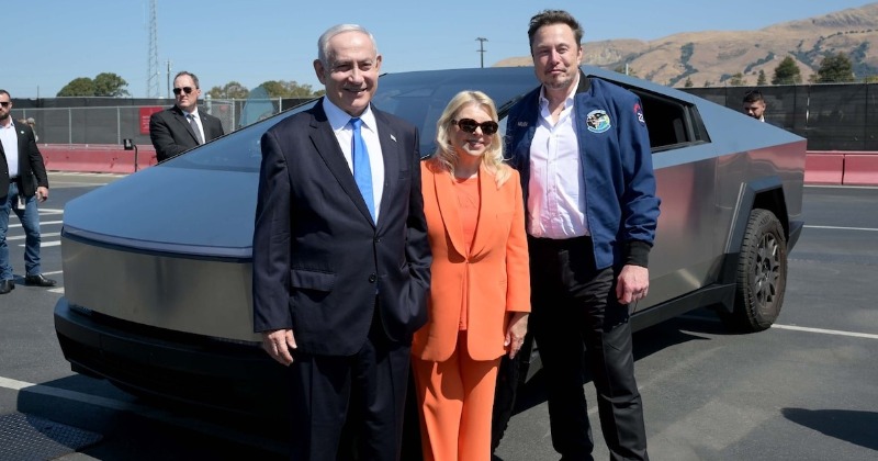 Watch Elon Musk Take Israeli PM Benjamin Netanyahu On Test Drive In ...