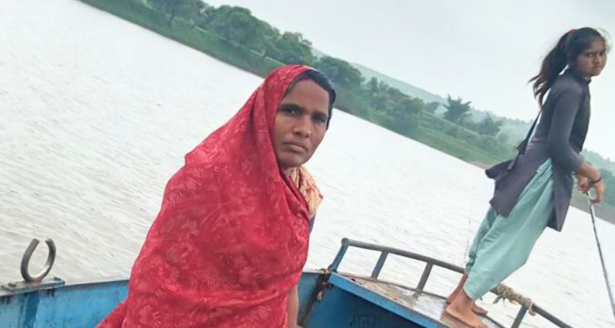 People Struggle For Safe Travel In Ratlam's Remote Villages