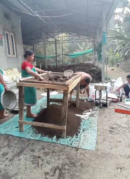 Kenchua khad ke fayde 12वीं तक पढ़ी असम की महिला ने 500 रुपये से शुरू ...