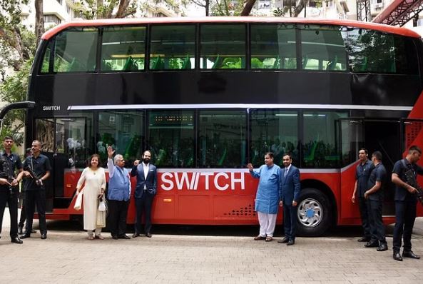 Mumbai To No Longer Have Its Iconic Red Double-Decker Buses As New ...