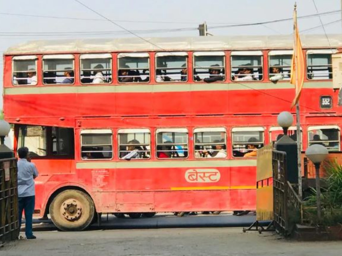 Mumbai To No Longer Have Its Iconic Red Double-Decker Buses As New ...