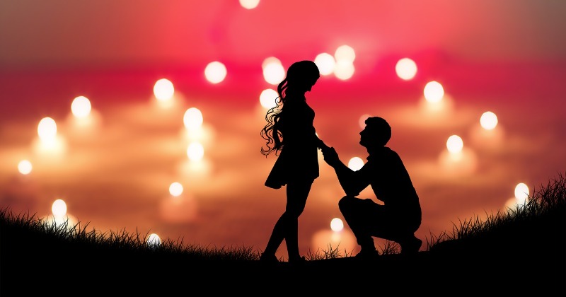 Valentine's Week: How To Propose A Boy Or Girl Via Text Indirectly