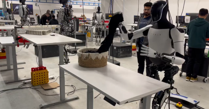 Musk's Tesla Robot Demonstrating Shirt Folding