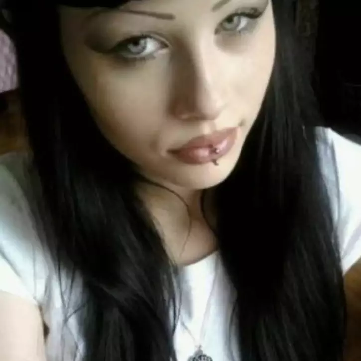 Wanted To Look Like Me But More Plastic Woman Addicted To Filler