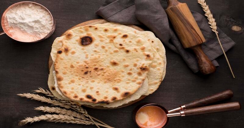 Save your time and enjoy perfect gol rotis with electric roti makers