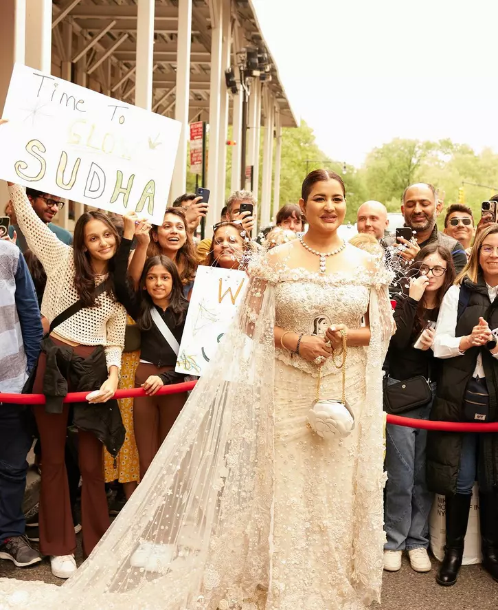 Meet Sudha Reddy, The Hyderabad-based Billionaire Who Wore 200-Carat ... Meet Sudha Reddy, The Hyderabad-based Billionaire Who Wore 200-Carat ...
