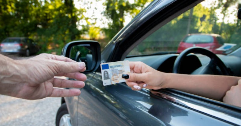 1 जून से बदल रहे हैं Driving License Rules, अब RTO में नहीं देना होगा ...