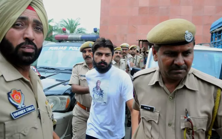 Lawrence Bishnoi Gang Member Allegedly Involved In Firing At Salman