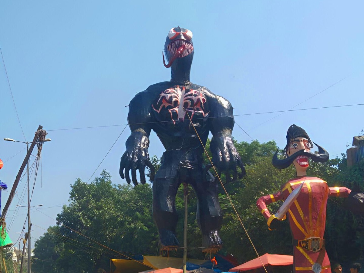 Venom inspired Ravana statue at Delhi Dussehra celebrations goes viral