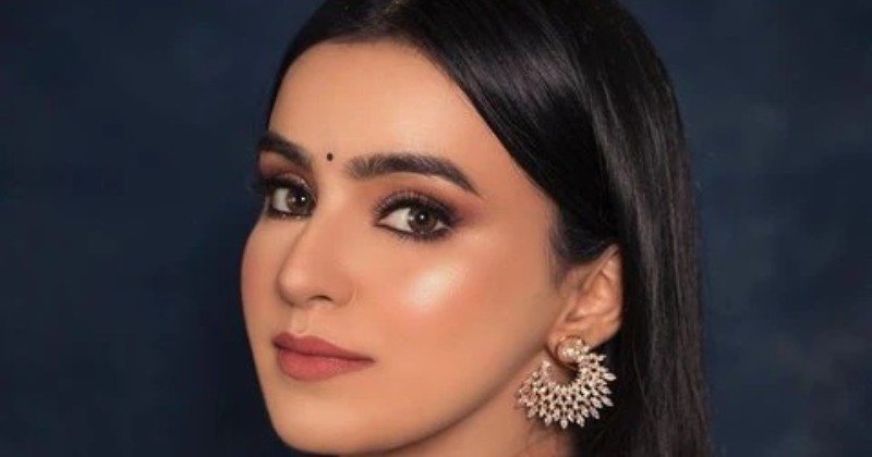 Bridesmaids अपनी BFF की शादी में अलग दिखने के लिए, इन Easy Steps को ...