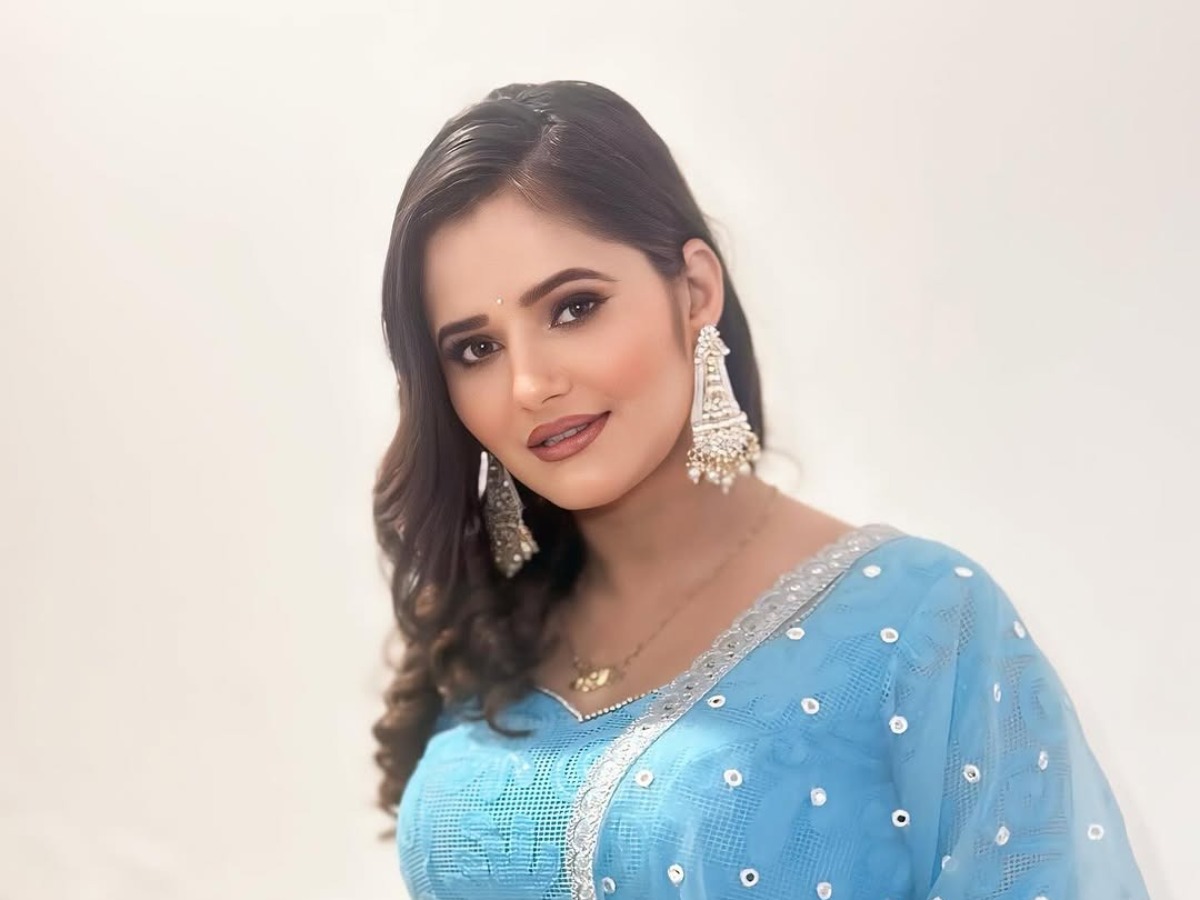 Who is Anjali Raghav? Actress quits Bhojpuri Industry after viral video ...