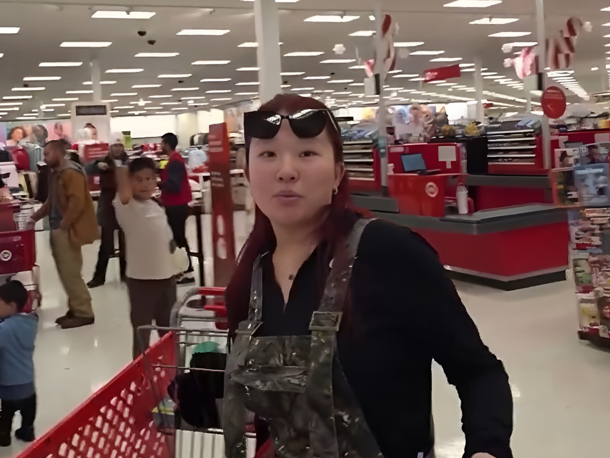 Nina Lin caught shoplifting during Twitch livestream months after ...