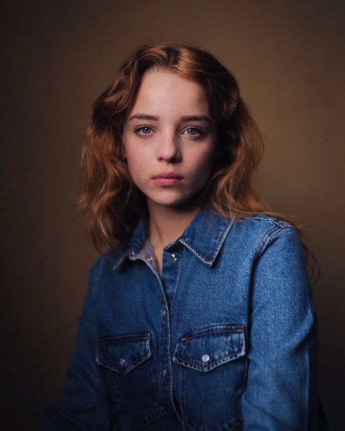 Bo Bragason and Benjamin Evan Ainsworth cast as Zelda and Link in ...