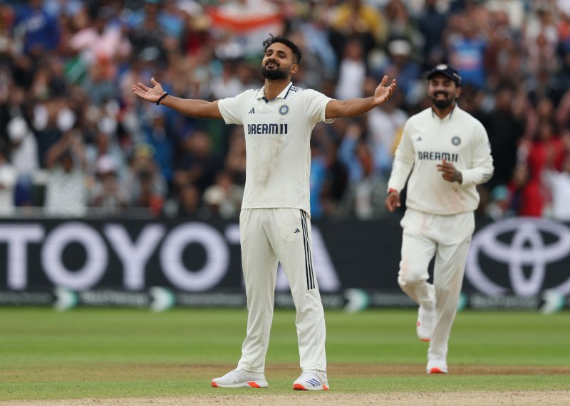 What is Akash Deep's net worth? A look at his income, IPL prize, car ...