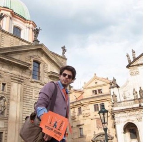 Check Out SRK's Super Stunning Photos From Prague. We Can't Stop Staring