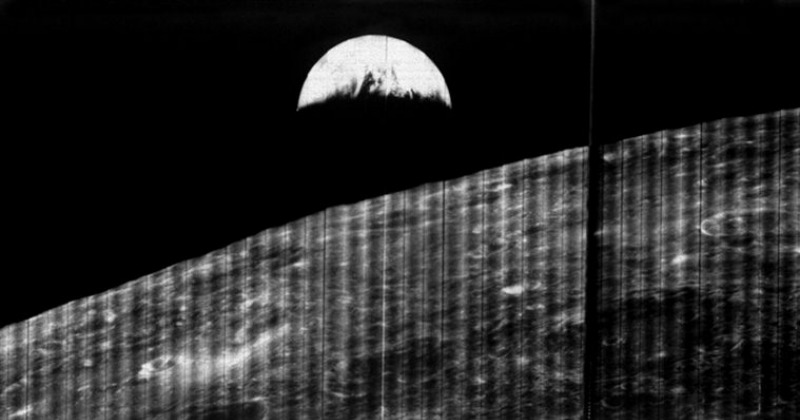 It's Been 50 Years Since We Got Our First 'Earthrise' Photograph From ...