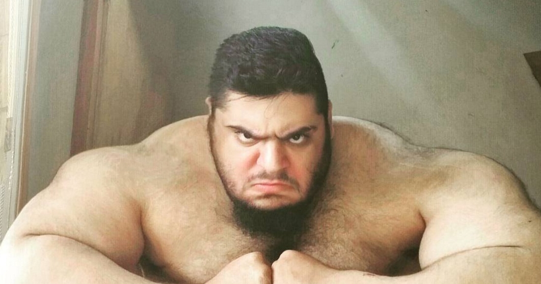 Iranian Giant Is Heading To Syria To Hulk-Smash ISIS + 5 Other Sunday Reads