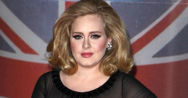 Adele Disses Celeb Chef Jamie Oliver For His Breastfeeding Comments ...