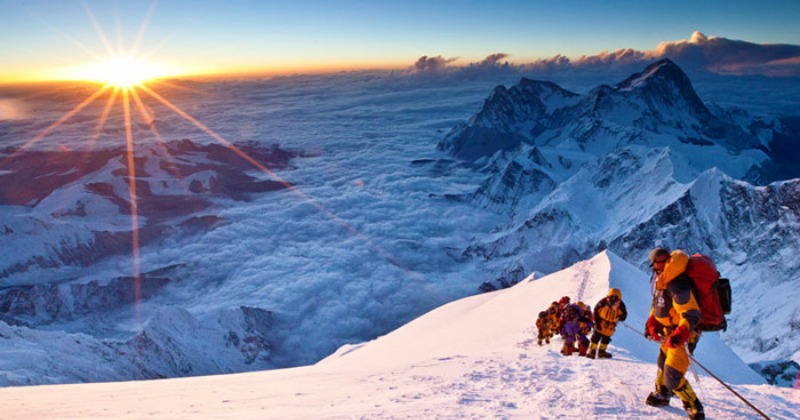 Climbers To Make Their Way Up To The Summit Of Mount Everest For The ...