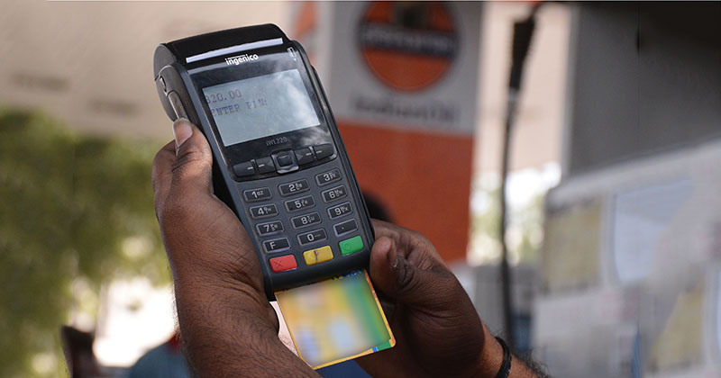 Petrol Pumps With SBI Swipe Machines To Dispense Cash Up To Rs 2,000 ...