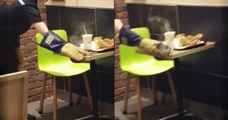 Viral Video Shows Staff At A Restaurant In Korea Struggling To Put Out ... Viral Video Shows Staff At A Restaurant In Korea Struggling To Put Out ...
