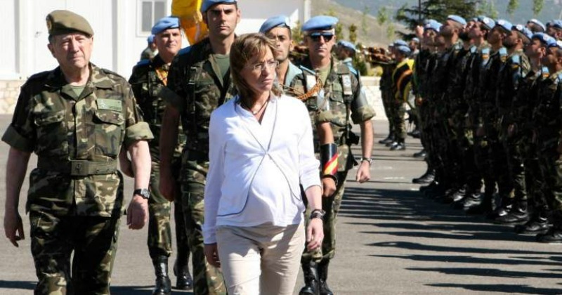 Former Spanish Defence Minister Carme Chacon, Who Took Office While ...