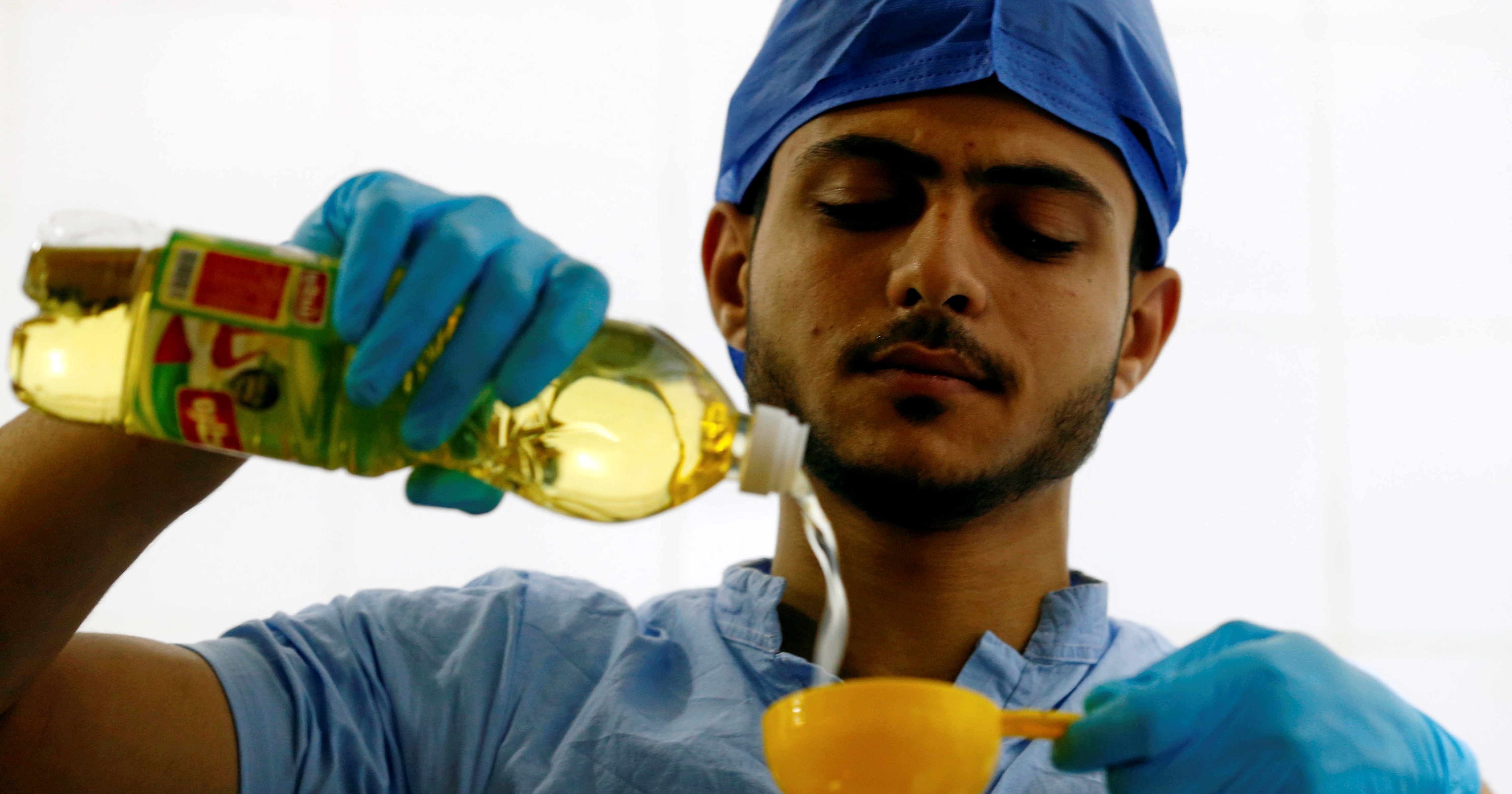 Here Are 16 Inside Pics Of 'Operating Room-Themed Restaurant' Where ...