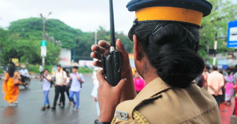 Kerala Police Chief Post An Apology On Facebook After Video Of Moral ...