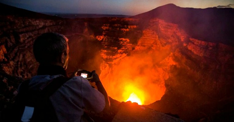 A Researcher And His Guide Fell Into An Active Volcano But Miraculously ...
