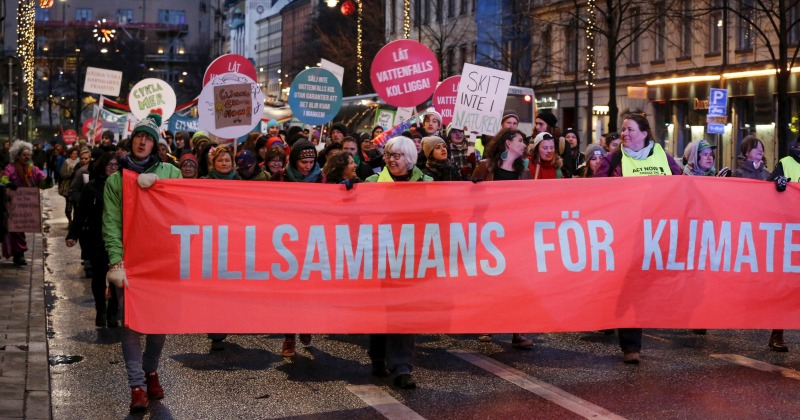 Sweden Is Beating Carbon Emissions With Smart Policies Since 1990, Here ...