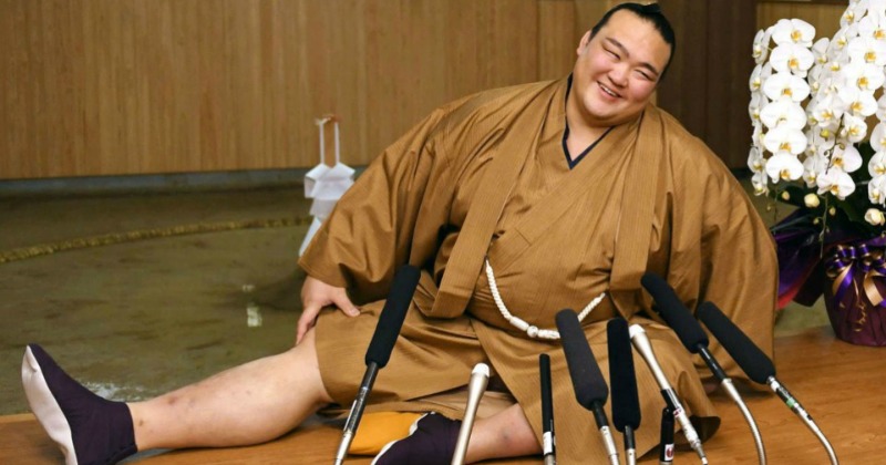Meet Kisenosato, Japan's First Home-Grown Sumo Grand Champion After 19 ...