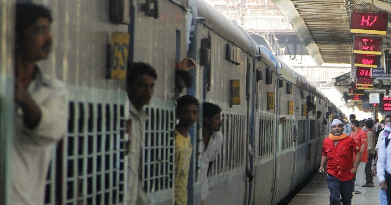 Muslim Family Including Women, Children Attacked In UP Train, 73% ...
