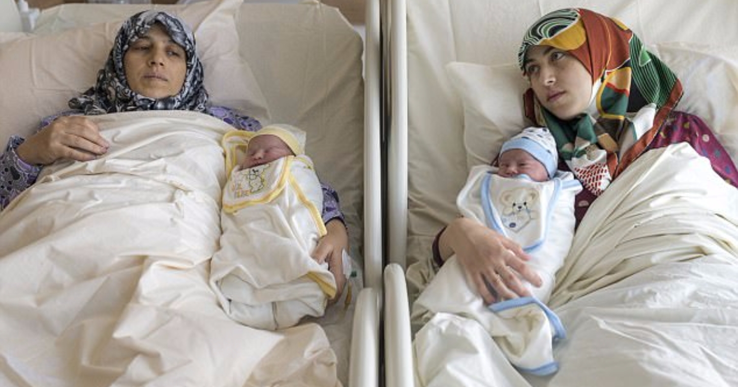 A Miracle! Syrian Mother And Her Daughter Give Birth To Their Babies At ...