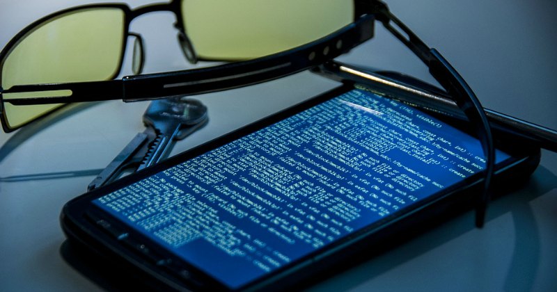 There's A Newly Discovered Exploit That Can Take Over Your Phone Through Your Bluetooth