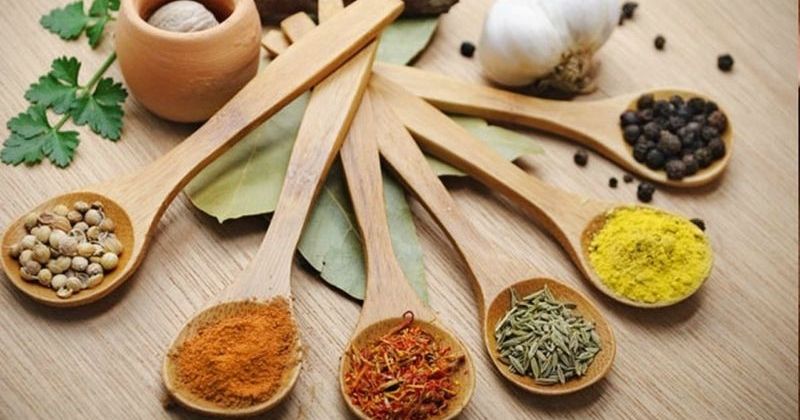 5 Spices That Can Help Anyone Burn Fat Faster