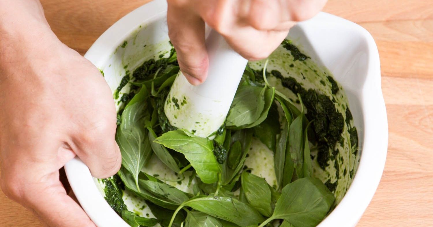 The 5 Incredible Health Benefits Of Having The Wonder Herb Neem